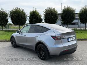 Grey Tesla Model Y 2023 in Tartu, with an engine capacity of 0.00 L and mileage of 22 thousand km for 40300 €, photo 9 on AUTOMOTO.COM.LV