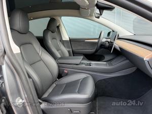 Grey Tesla Model Y 2023 in Tartu, with an engine capacity of 0.00 L and mileage of 22 thousand km for 40300 €, photo 15 on AUTOMOTO.COM.LV