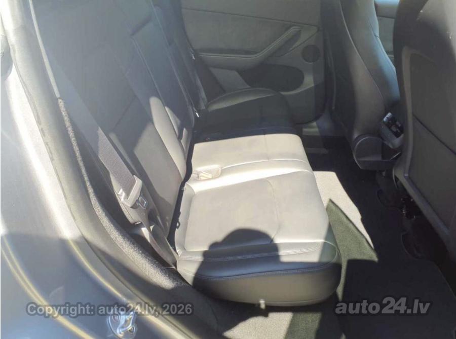 Pelēks Tesla Model Y 2023 Tallina, ar dzinēja tilpumu 0.00 L un nobraukumu 64 tūkst. km par 39990 €, foto 6 vietnē AUTOMOTO.COM.LV