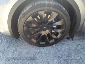Pelēks Tesla Model Y 2023 Tallina, ar dzinēja tilpumu 0.00 L un nobraukumu 64 tūkst. km par 39990 €, foto 12 vietnē AUTOMOTO.COM.LV