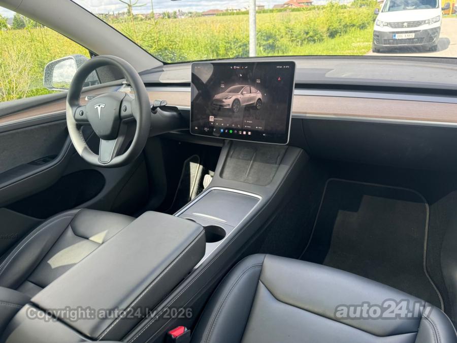 Pelēks Tesla Model Y 2023 Tallina, ar dzinēja tilpumu 0.00 L un nobraukumu 65 tūkst. km par 39900 €, foto 5 vietnē AUTOMOTO.COM.LV