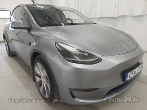 Grey Tesla Model Y 2023 in Tallinn, with an engine capacity of 0.00 L and mileage of 52 thousand km for 39990 €, photo 3 on AUTOMOTO.COM.LV
