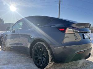 Pelēks Tesla Model Y 2023 Viļņa, ar dzinēja tilpumu 0.00 L un nobraukumu 54 tūkst. km par 27900 €, foto 12 vietnē AUTOMOTO.COM.LV