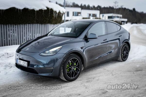 Pelēks Tesla Model Y 2023 Tallina, ar dzinēja tilpumu 0.00 L un nobraukumu 55 tūkst. km par 32000 €, foto 4 vietnē AUTOMOTO.COM.LV