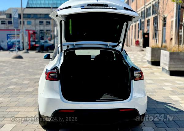 Tesla Model Y 2022 Tallina, ar dzinēja tilpumu 0.00 L un nobraukumu 41 tūkst. km par 38500 €, foto 6 vietnē AUTOMOTO.COM.LV