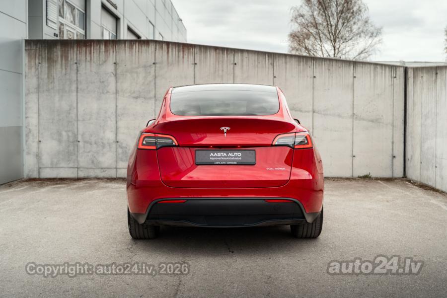 Tesla Model Y 2023 in Tartu, with an engine capacity of 0.00 L and mileage of 77 thousand km for 33900 €, photo 6 on AUTOMOTO.COM.LV