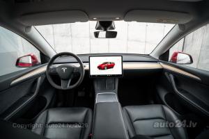 Tesla Model Y 2023 in Tartu, with an engine capacity of 0.00 L and mileage of 77 thousand km for 33900 €, photo 8 on AUTOMOTO.COM.LV
