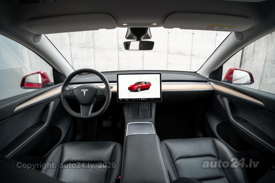 Tesla Model Y 2023 in Tartu, with an engine capacity of 0.00 L and mileage of 77 thousand km for 33900 €, photo 8 on AUTOMOTO.COM.LV