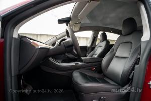 Tesla Model Y 2023 in Tartu, with an engine capacity of 0.00 L and mileage of 77 thousand km for 33900 €, photo 12 on AUTOMOTO.COM.LV