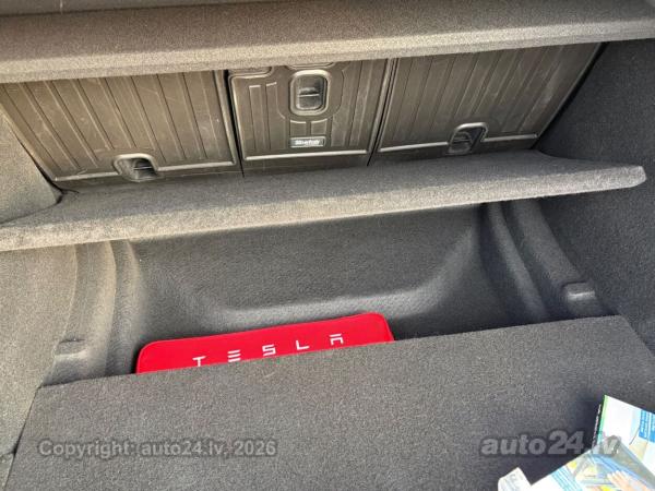 Tesla Model Y 2024 Tartu, ar dzinēja tilpumu 0.00 L un nobraukumu 25 tūkst. km par 46999 €, foto 11 vietnē AUTOMOTO.COM.LV