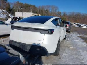 Tesla Model Y 2026 Klaipėda, ar dzinēja tilpumu 0.00 L un nobraukumu 0 tūkst. km par 19100 €, foto 5 vietnē AUTOMOTO.COM.LV