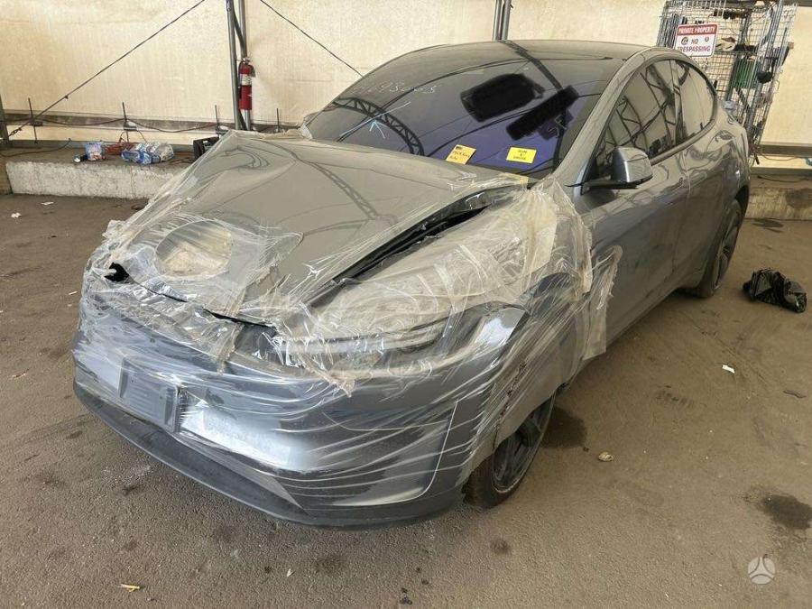 Tesla Model Y 2026 in Kaunas, with an engine capacity of 0.00 L and mileage of 30 thousand km for 30500 €, photo 8 on AUTOMOTO.COM.LV