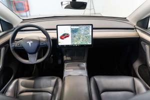 Sarkans Tesla Model Y 2021 Viļņa, ar dzinēja tilpumu 0.00 L un nobraukumu 118 tūkst. km par 31900 €, foto 14 vietnē AUTOMOTO.COM.LV