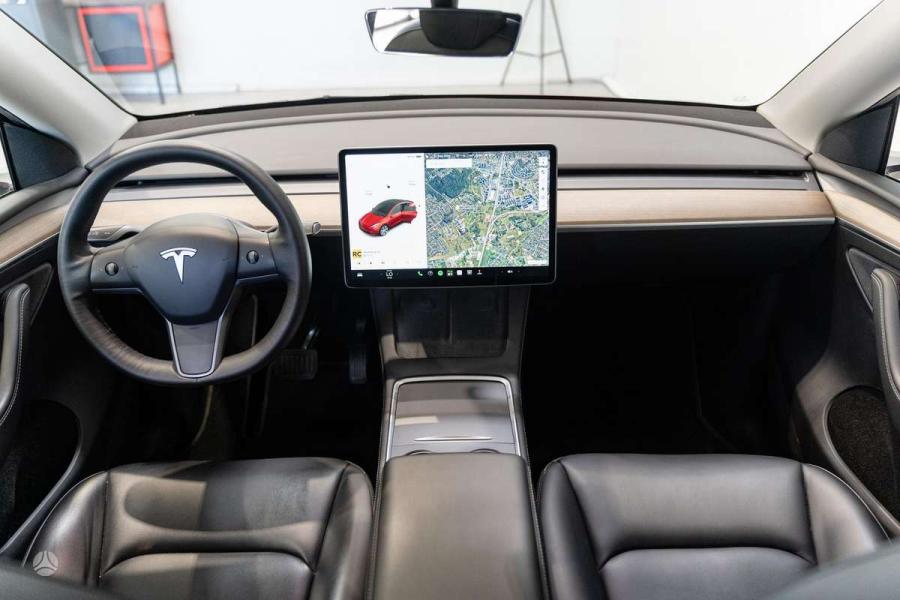 Sarkans Tesla Model Y 2021 Viļņa, ar dzinēja tilpumu 0.00 L un nobraukumu 118 tūkst. km par 31900 €, foto 14 vietnē AUTOMOTO.COM.LV