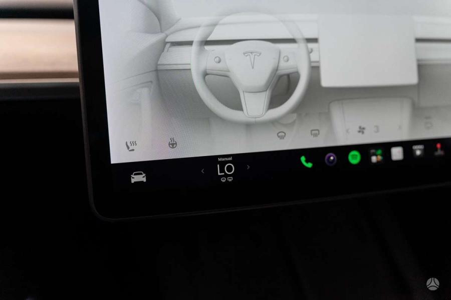 Sarkans Tesla Model Y 2021 Viļņa, ar dzinēja tilpumu 0.00 L un nobraukumu 118 tūkst. km par 31900 €, foto 20 vietnē AUTOMOTO.COM.LV
