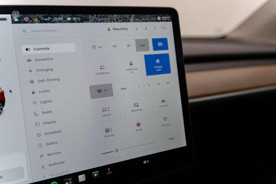 Sarkans Tesla Model Y 2021 Viļņa, ar dzinēja tilpumu 0.00 L un nobraukumu 118 tūkst. km par 31900 €, foto 22 vietnē AUTOMOTO.COM.LV