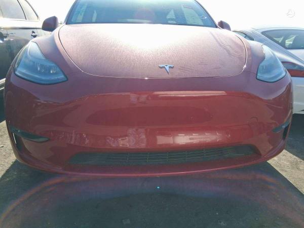Sarkans Tesla Model Y 2022 Viļņa, ar dzinēja tilpumu 0.00 L un nobraukumu 114 tūkst. km par 20900 €, foto 9 vietnē AUTOMOTO.COM.LV