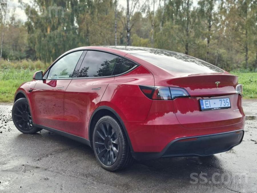 Sarkans Tesla Model Y 2023 Rīga, ar dzinēja tilpumu 0.00 L un nobraukumu 53 tūkst. km par 37000 €, foto 3 vietnē AUTOMOTO.COM.LV