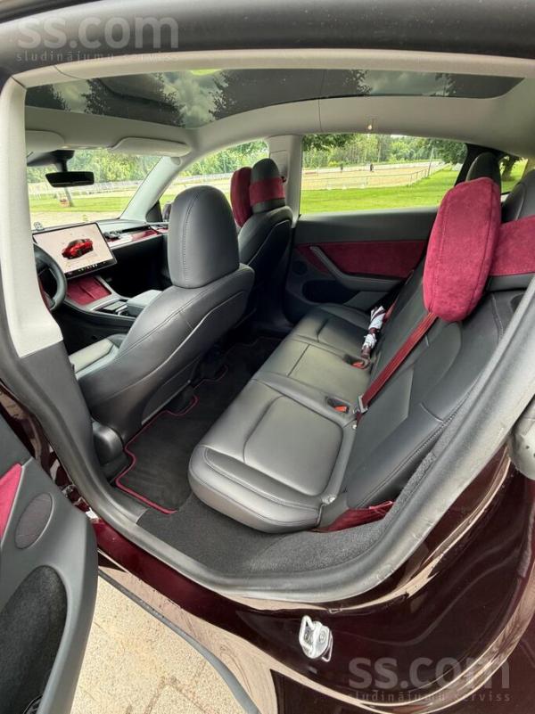 Sarkans Tesla Model Y 2024 Rīga, ar dzinēja tilpumu 0.00 L un nobraukumu 32 tūkst. km par 39000 €, foto 10 vietnē AUTOMOTO.COM.LV