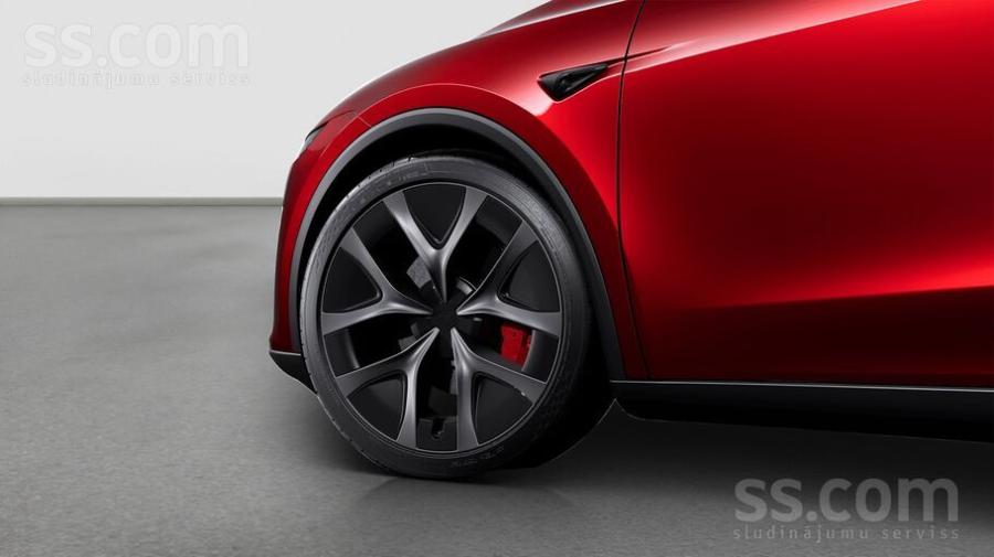 Sarkans Tesla Model Y 2026 Rīga, ar dzinēja tilpumu 0.00 L un nobraukumu 10 tūkst. km par 73840 €, foto 7 vietnē AUTOMOTO.COM.LV