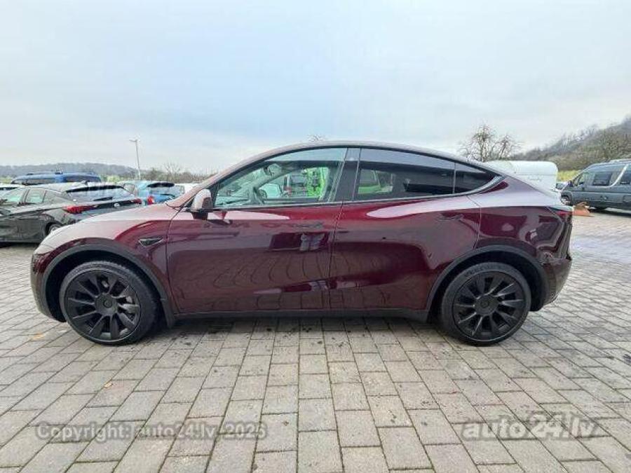 Sarkans Tesla Model Y 2023 Tallina, ar dzinēja tilpumu 0.00 L un nobraukumu 54 tūkst. km par 39990 €, foto 8 vietnē AUTOMOTO.COM.LV