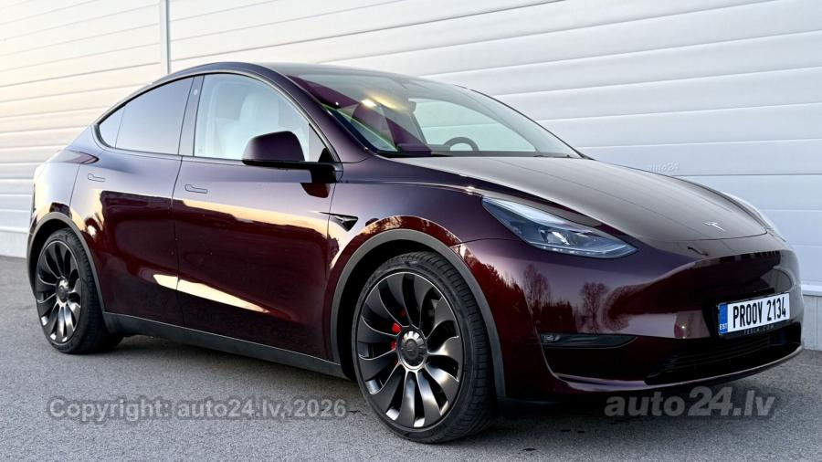 Red Tesla Model Y 2023 in Tallinn, with an engine capacity of 0.00 L and mileage of 56 thousand km for 38500 €, photo 6 on AUTOMOTO.COM.LV
