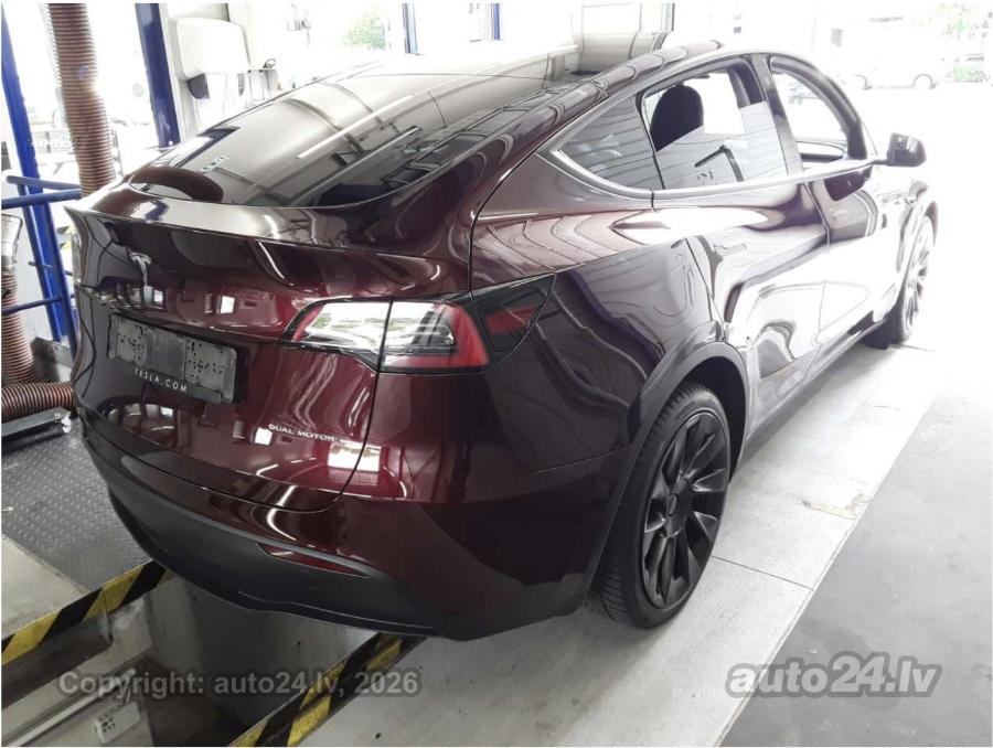 Sarkans Tesla Model Y 2023 Tallina, ar dzinēja tilpumu 0.00 L un nobraukumu 58 tūkst. km par 41990 €, foto 4 vietnē AUTOMOTO.COM.LV