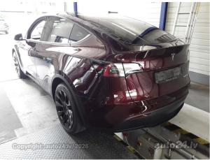 Sarkans Tesla Model Y 2023 Tallina, ar dzinēja tilpumu 0.00 L un nobraukumu 58 tūkst. km par 41990 €, foto 5 vietnē AUTOMOTO.COM.LV
