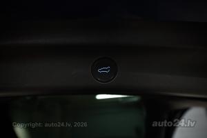 Красный Тесла Модель Y 2023 в Таллин, объемом двигателя 0.00 л и пробегом 40 тыс. км за 42990 €, фото 18 на AUTOMOTO.COM.LV