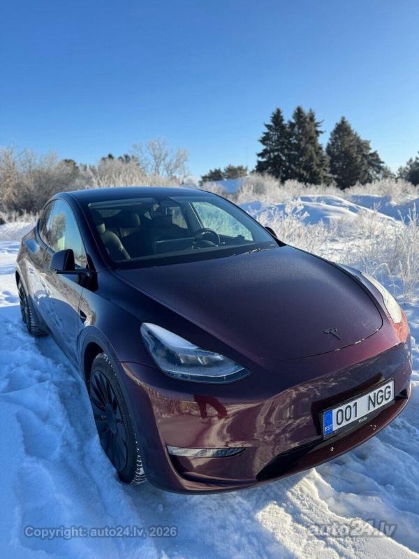 Tesla Model Y 2024 in Tallinn, with an engine capacity of 0.00 L and mileage of 29 thousand km for 49999 €, photo 3 on AUTOMOTO.COM.LV