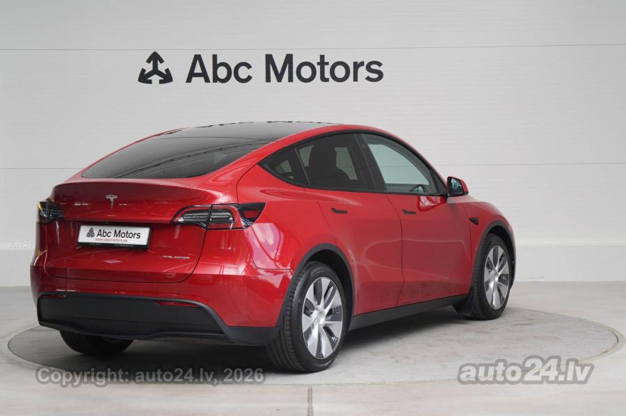 Tesla Model Y 2022 in Tallinn, with an engine capacity of 0.00 L and mileage of 78 thousand km for 36890 €, photo 5 on AUTOMOTO.COM.LV