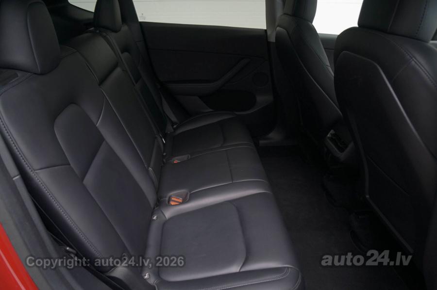 Tesla Model Y 2022 in Tallinn, with an engine capacity of 0.00 L and mileage of 78 thousand km for 36890 €, photo 13 on AUTOMOTO.COM.LV