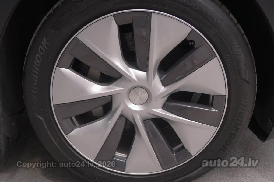Tesla Model Y 2022 in Tallinn, with an engine capacity of 0.00 L and mileage of 78 thousand km for 36890 €, photo 18 on AUTOMOTO.COM.LV