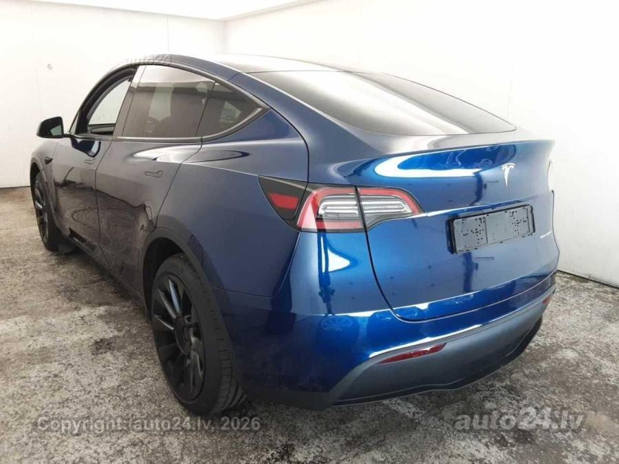 Tesla Model Y 2023 Tallina, ar dzinēja tilpumu 0.00 L un nobraukumu 99 tūkst. km par 33800 €, foto 3 vietnē AUTOMOTO.COM.LV