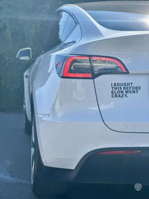 Balts Tesla Model Y 2022 Viļņa, ar dzinēja tilpumu 0.00 L un nobraukumu 63 tūkst. km par 35400 €, foto 13 vietnē AUTOMOTO.COM.LV