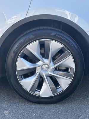 Balts Tesla Model Y 2022 Viļņa, ar dzinēja tilpumu 0.00 L un nobraukumu 63 tūkst. km par 35400 €, foto 18 vietnē AUTOMOTO.COM.LV