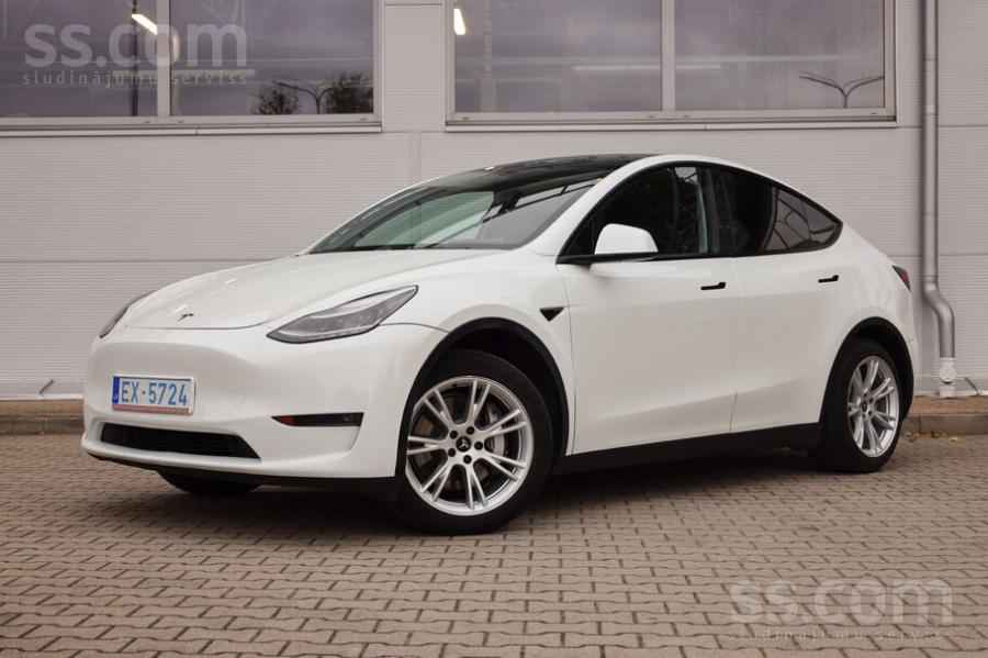 Balts Tesla Model Y 2020 Rīga, ar dzinēja tilpumu 0.00 L un nobraukumu 73 tūkst. km par 28995 €, foto 1 vietnē AUTOMOTO.COM.LV