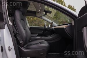 Balts Tesla Model Y 2020 Rīga, ar dzinēja tilpumu 0.00 L un nobraukumu 73 tūkst. km par 28995 €, foto 15 vietnē AUTOMOTO.COM.LV