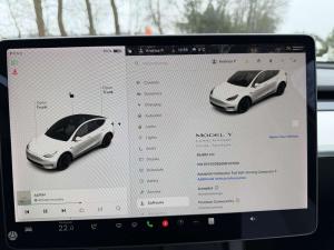 Balts Tesla Model Y 2021 Tauragė, ar dzinēja tilpumu 0.00 L un nobraukumu 65 tūkst. km par 23100 €, foto 9 vietnē AUTOMOTO.COM.LV