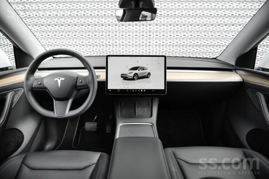 Balts Tesla Model Y 2021 Rīga, ar dzinēja tilpumu 0.00 L un nobraukumu 71 tūkst. km par 32150 €, foto 7 vietnē AUTOMOTO.COM.LV