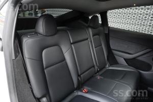 Balts Tesla Model Y 2021 Rīga, ar dzinēja tilpumu 0.00 L un nobraukumu 71 tūkst. km par 32150 €, foto 17 vietnē AUTOMOTO.COM.LV