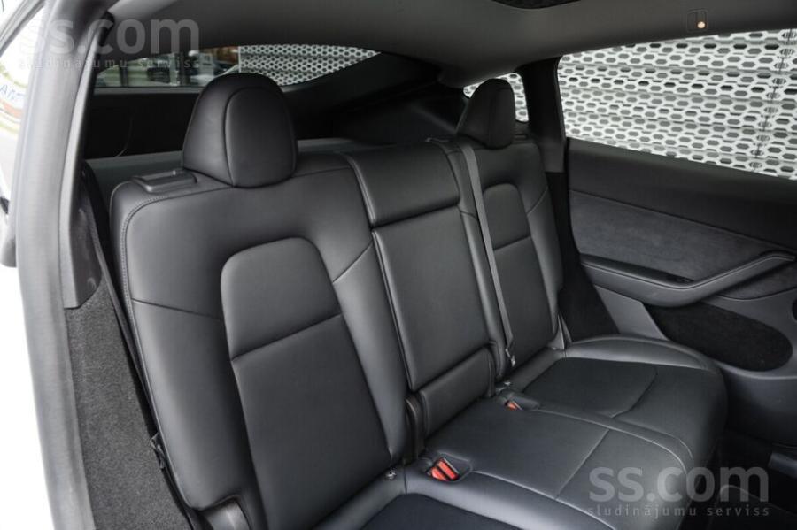 Balts Tesla Model Y 2021 Rīga, ar dzinēja tilpumu 0.00 L un nobraukumu 71 tūkst. km par 32150 €, foto 17 vietnē AUTOMOTO.COM.LV