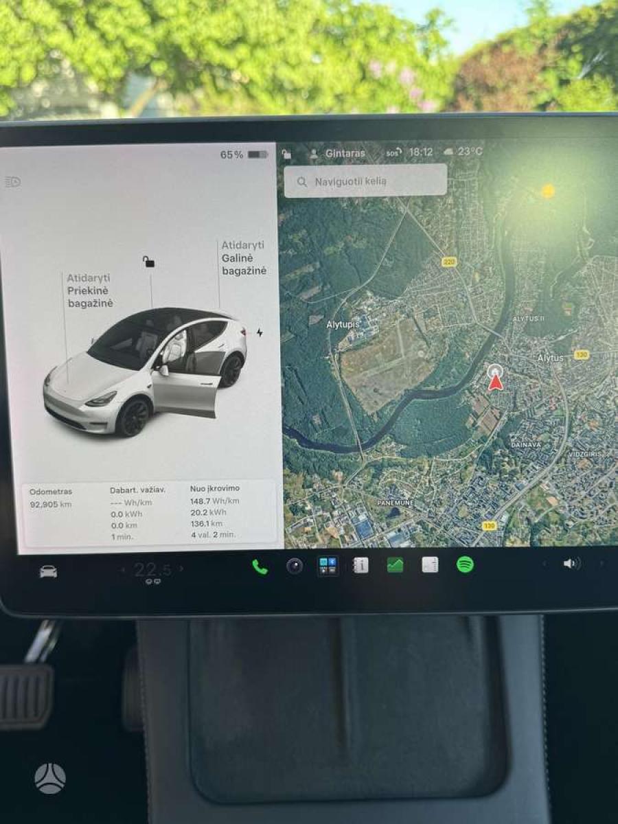 Balts Tesla Model Y 2021 Alīta, ar dzinēja tilpumu 0.00 L un nobraukumu 98 tūkst. km par 28200 €, foto 13 vietnē AUTOMOTO.COM.LV