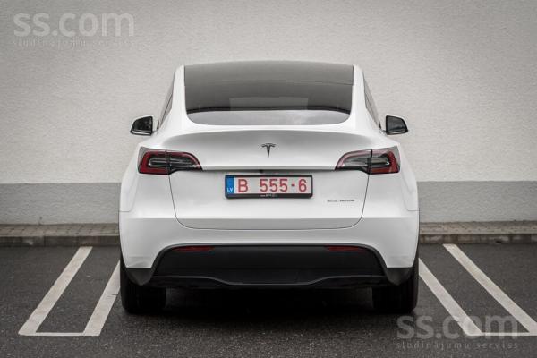 Balts Tesla Model Y 2022 Rīga, ar dzinēja tilpumu 0.00 L un nobraukumu 0 tūkst. km par 30550 €, foto 5 vietnē AUTOMOTO.COM.LV