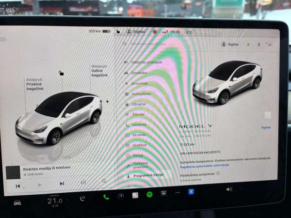 White Tesla Model Y 2022 in Vilnius, with an engine capacity of 0.00 L and mileage of 71 thousand km for 26015 €, photo 7 on AUTOMOTO.COM.LV
