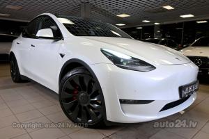White Tesla Model Y 2022 in Tallinn, with an engine capacity of 0.00 L and mileage of 81 thousand km for 38990 €, photo 3 on AUTOMOTO.COM.LV