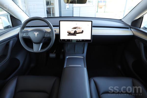Белый Тесла Модель Y 2022 в Тукумс, объемом двигателя 0.00 л и пробегом 90 тыс. км за 32000 €, фото 7 на AUTOMOTO.COM.LV