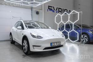 Белый Тесла Модель Y 2022 в Рига, объемом двигателя 0.00 л и пробегом 112 тыс. км за 32740 €, фото  на AUTOMOTO.COM.LV