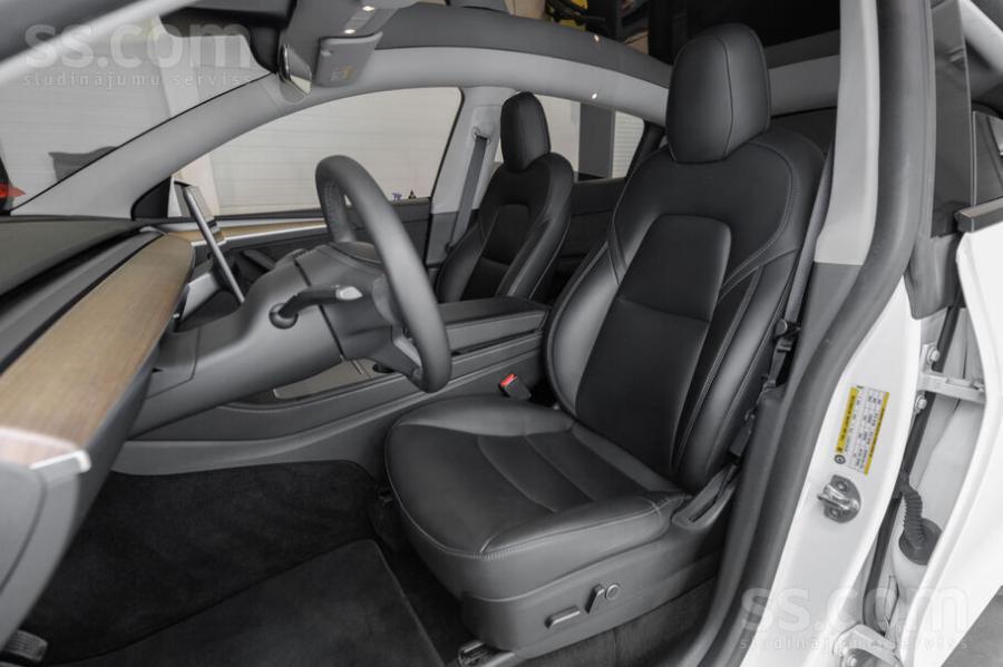 Balts Tesla Model Y 2022 Rīga, ar dzinēja tilpumu 0.00 L un nobraukumu 112 tūkst. km par 32740 €, foto 14 vietnē AUTOMOTO.COM.LV