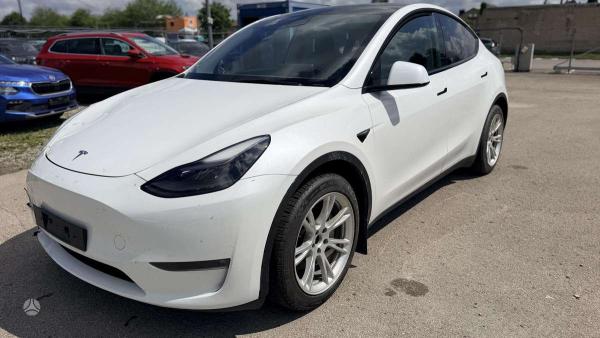 Balts Tesla Model Y 2022 Šauļi, ar dzinēja tilpumu 0.00 L un nobraukumu 97 tūkst. km par 25350 €, foto 7 vietnē AUTOMOTO.COM.LV